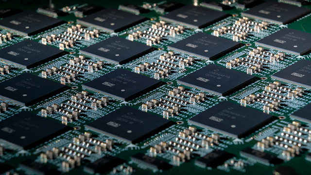 Intel Debuts 64-Chip Neuromorphic System for AI Algorithms - ETCentric