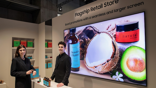 Samsung Demos 75-Inch E-Paper Display and AI Smart Signs - ETCentric